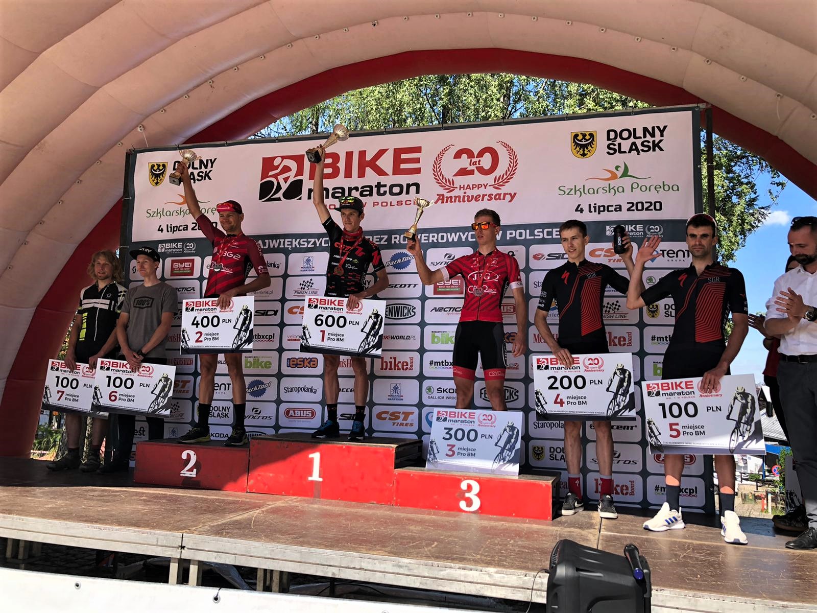 CST 7R Wins Its First Marathon of the Season - International