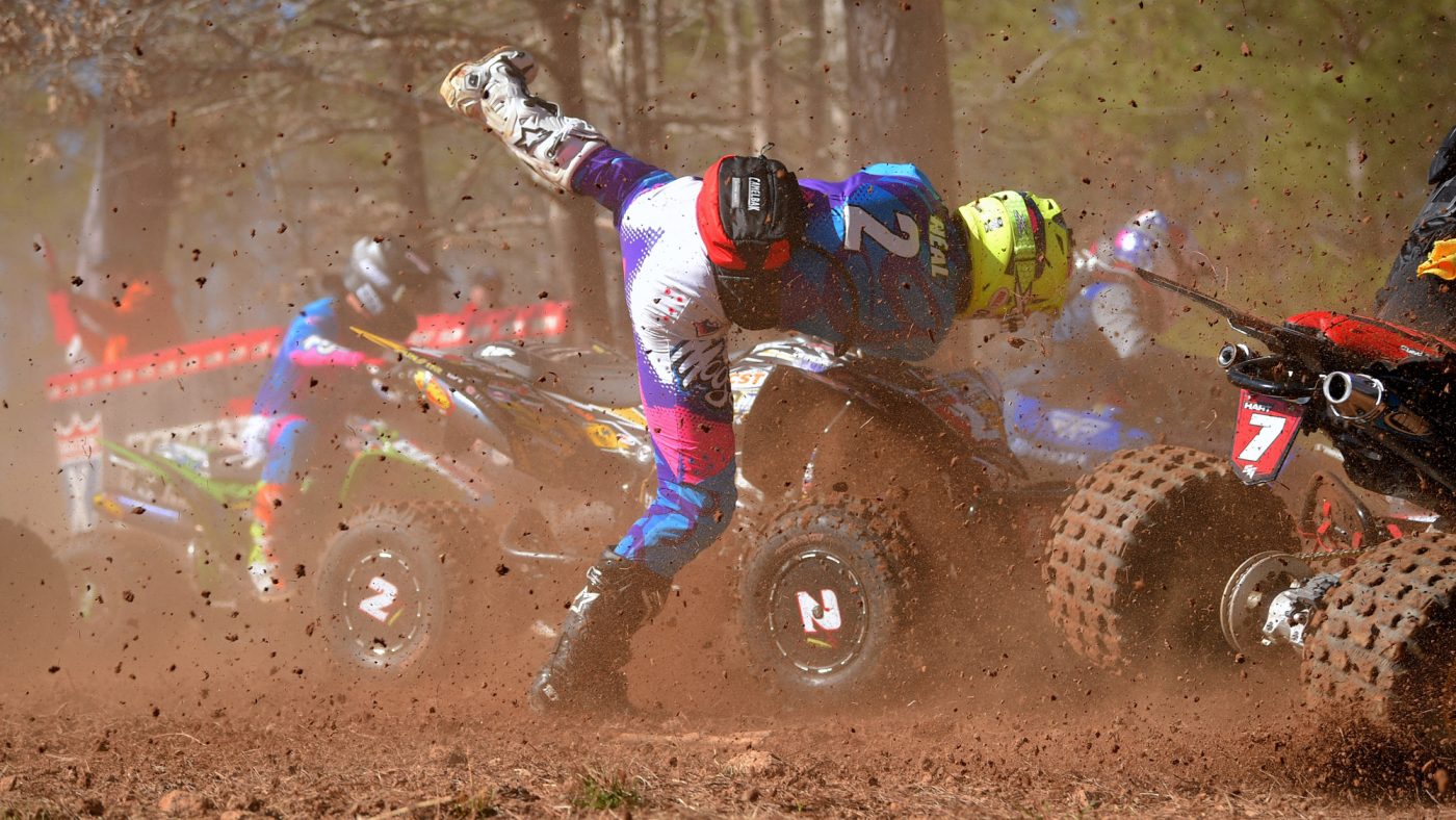 Neal Comes from Behind to Take GNCC Kick-off Win, Richards Wins WORCS ...